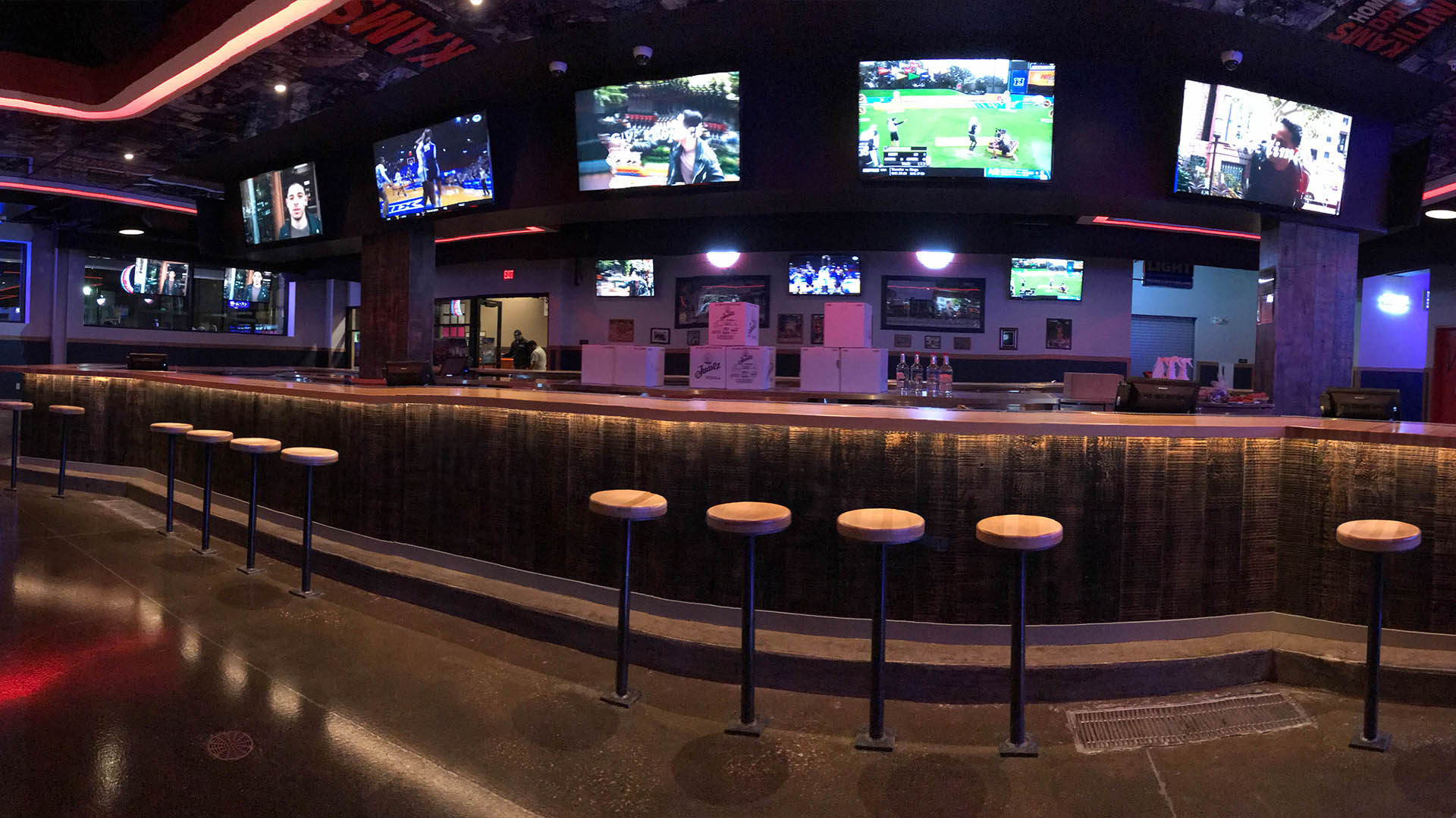 Amplifiers For Restaurants and Bars | AV Solutions From LEA ...