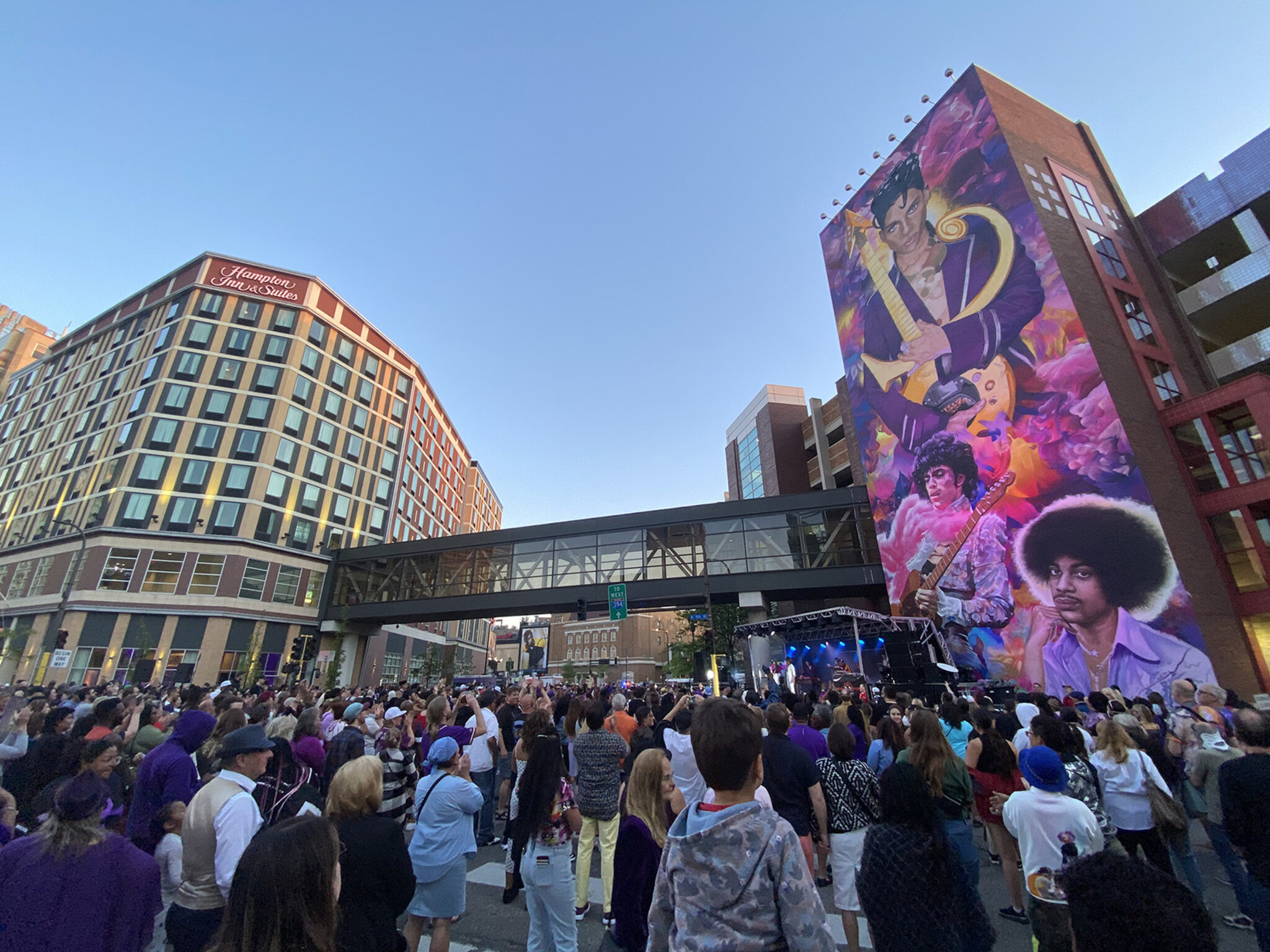 PRINCE MURAL REVEALED WITH MARTIN AUDIO IN MINNEAPOLIS – Generation AV