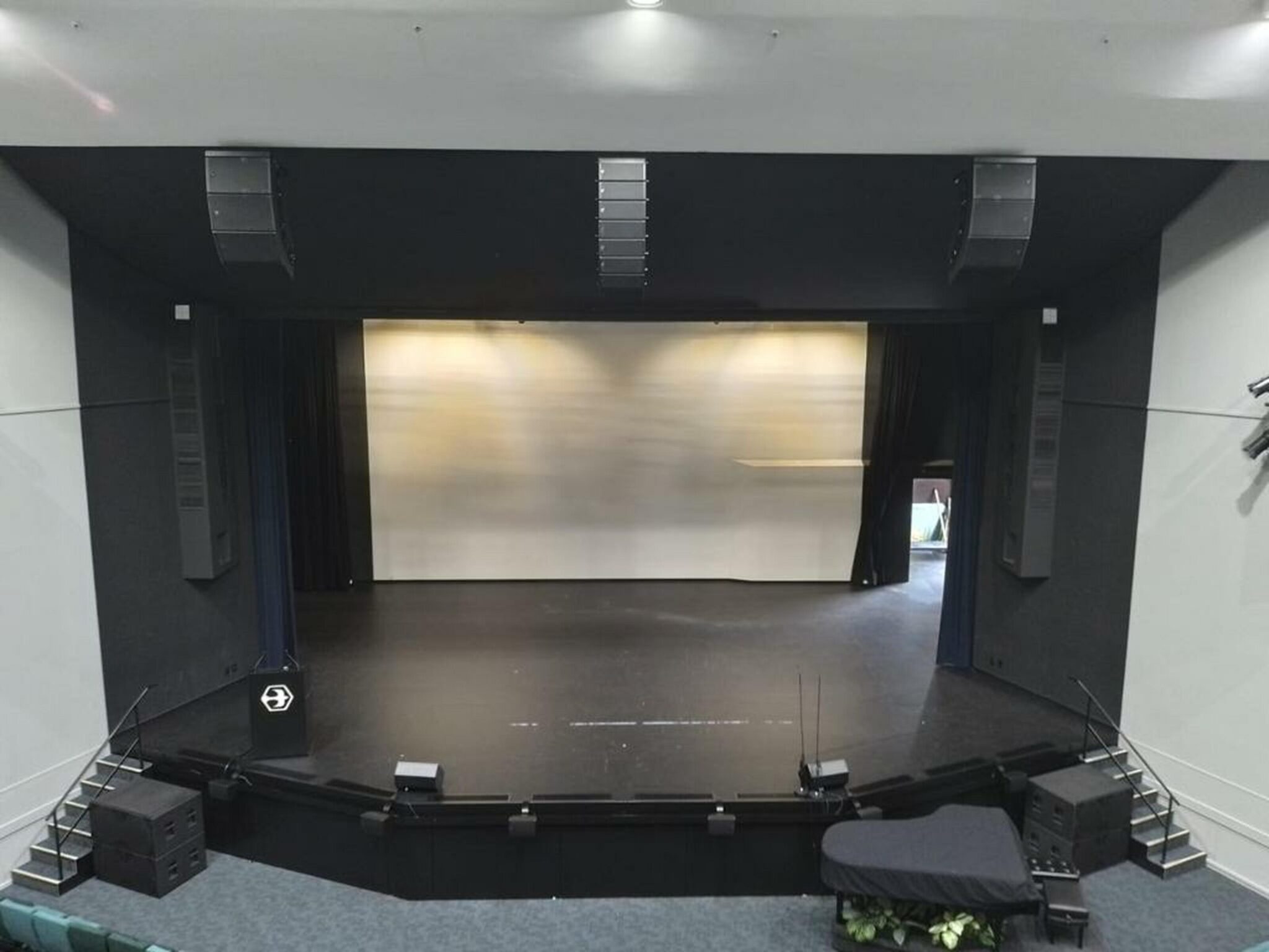 KRISTIN SCHOOL AUDITORIUM UPGRADES WITH MARTIN AUDIO TORUS – Generation AV
