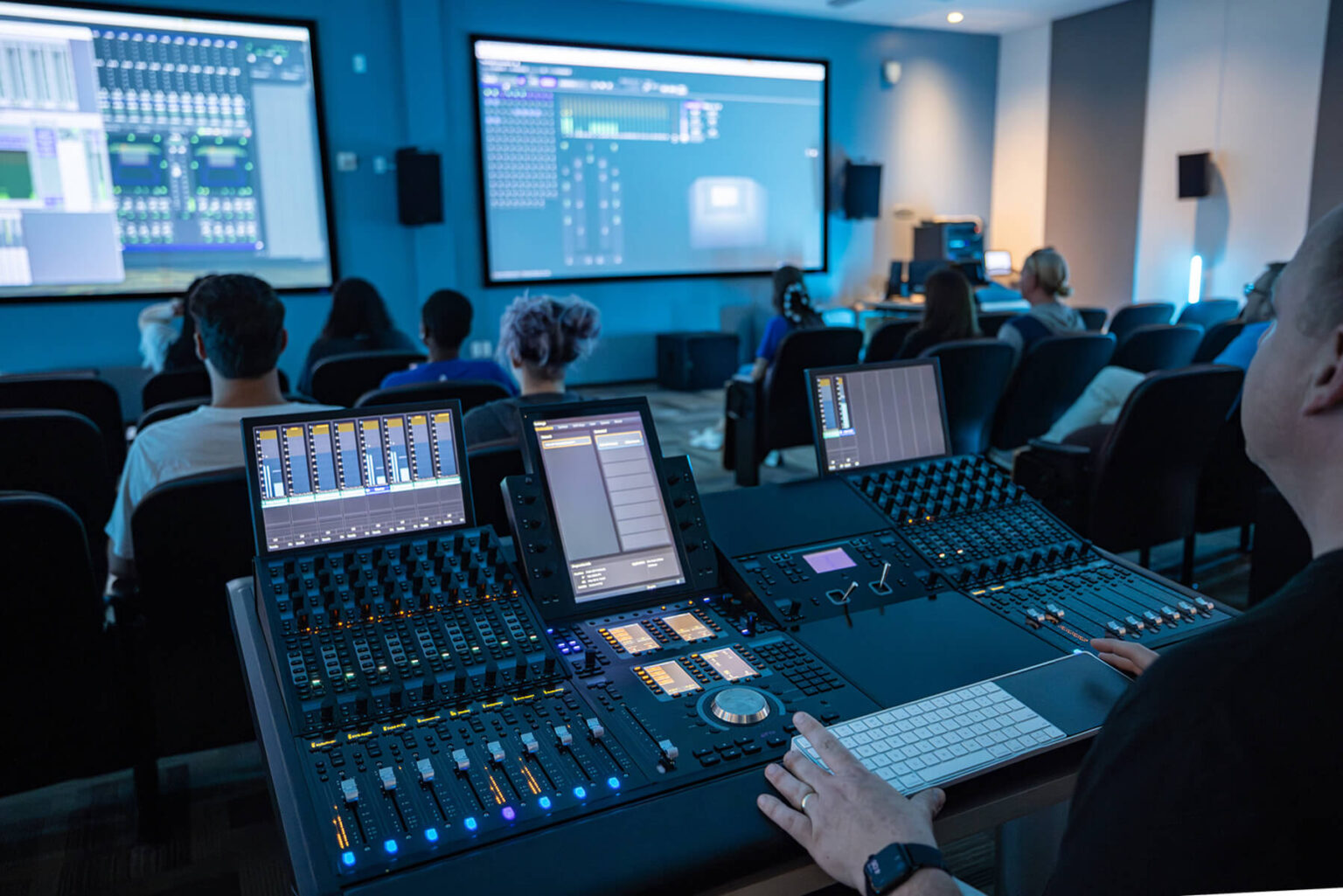 MARTIN AUDIO’S CDD PLAYBACK FEATURED IN FULL SAIL UNIVERSITY’S ADVANCED ...