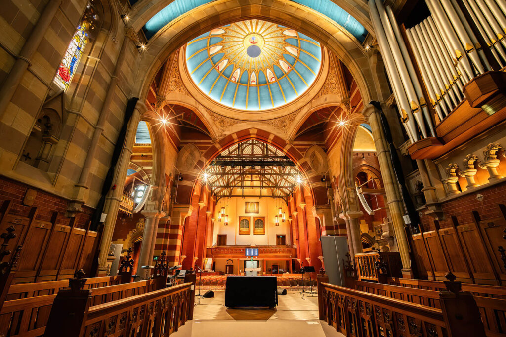 O-LINE EXCELS IN HISTORIC TASMANIAN CHURCH – Generation AV